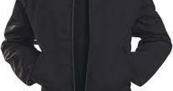 Alan Ritchson Reacher Jack Reacher Black Jacket